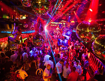 Antalya'da Gece Hayatı: En İyi Publar, Barlar ve Meyhaneler