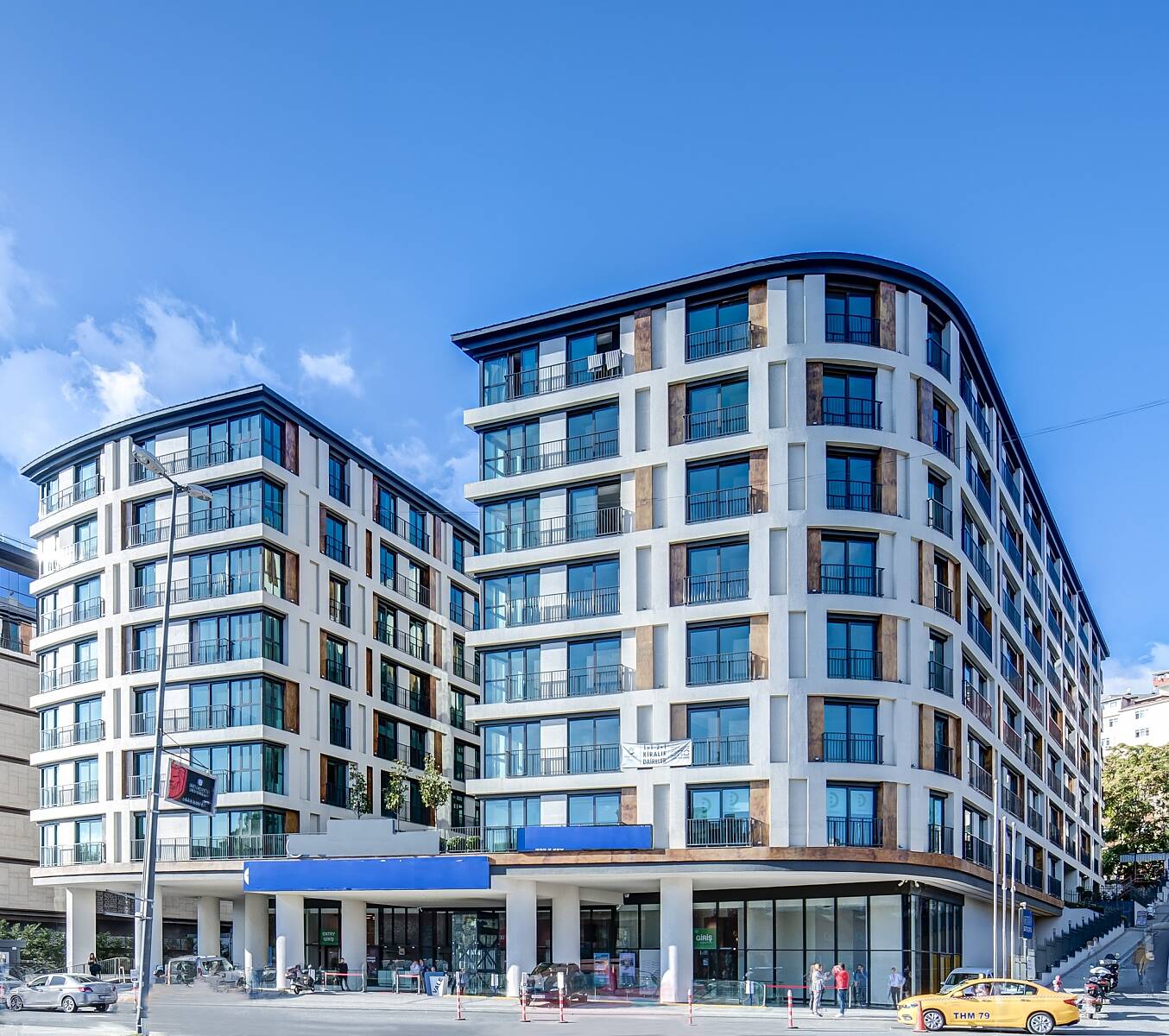 Ready to Move Properties in a Complex in İstanbul