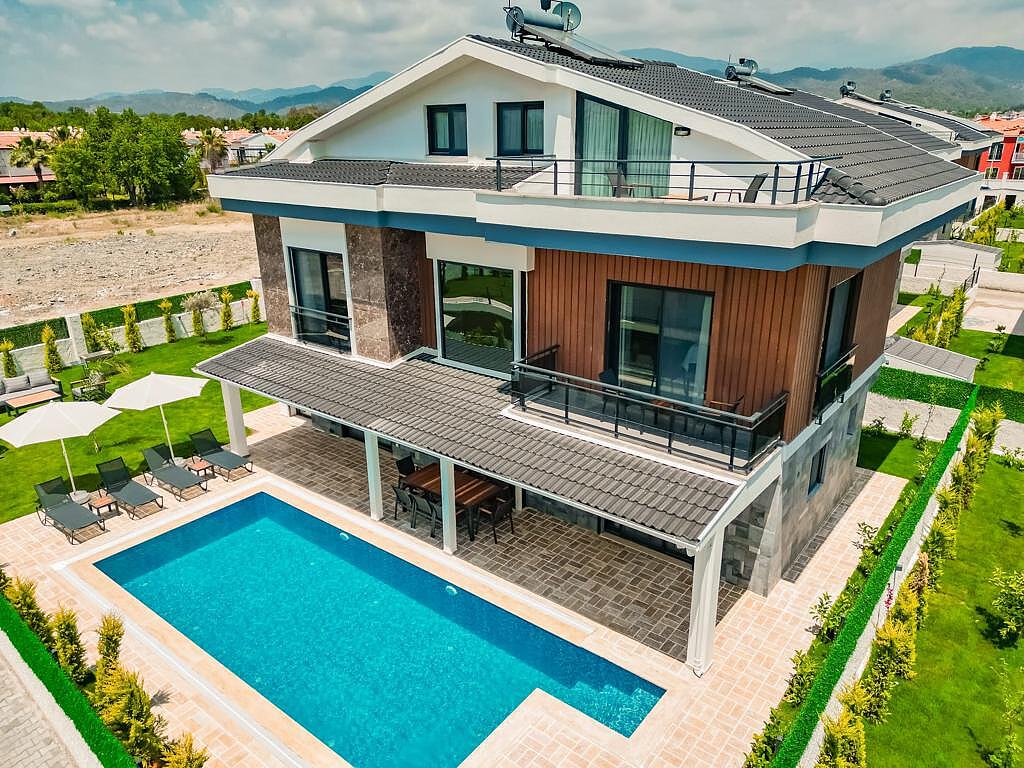 4+1 Detached Houses Next to Akmaz Beach in Fethiye Muğla