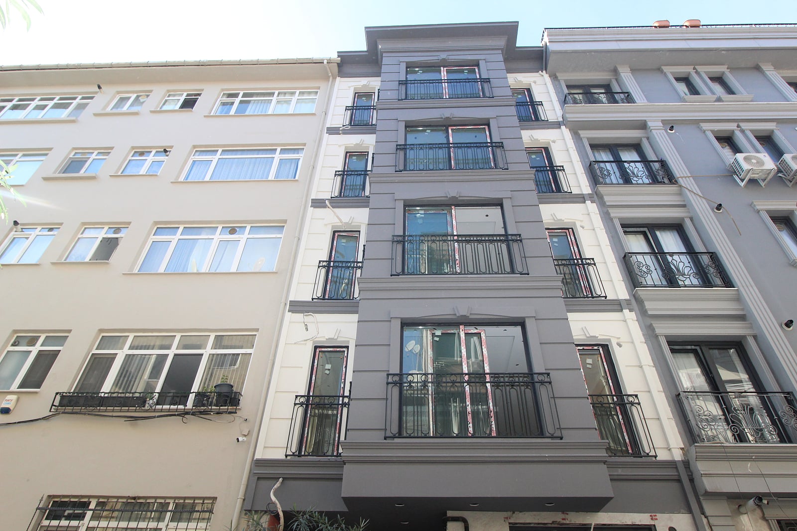 Apartments Situated 500 Meters from Galataport in Beyoğlu Istanbul