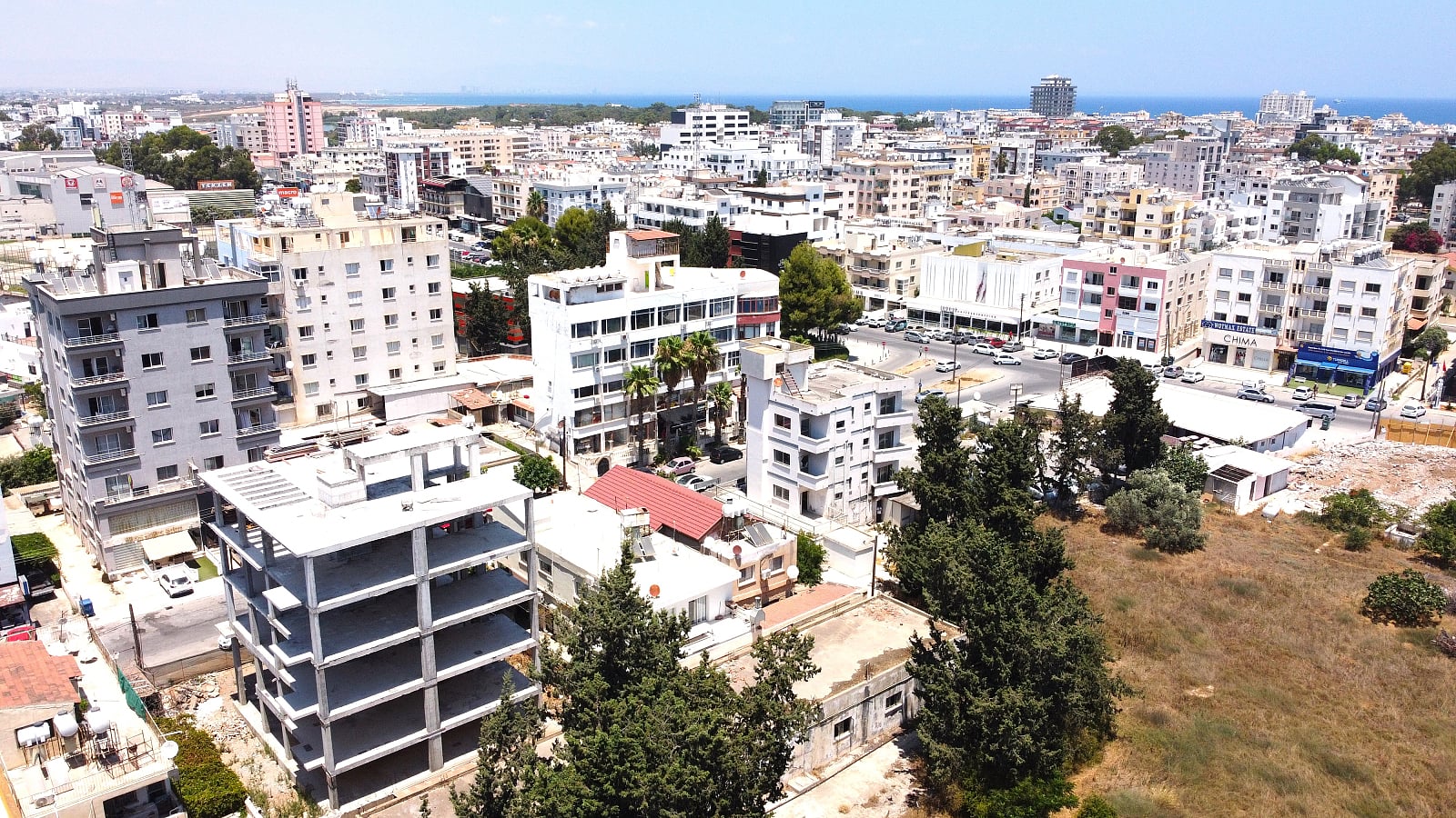 Whole Building on the Busiest Street in Gazimağusa North Cyprus