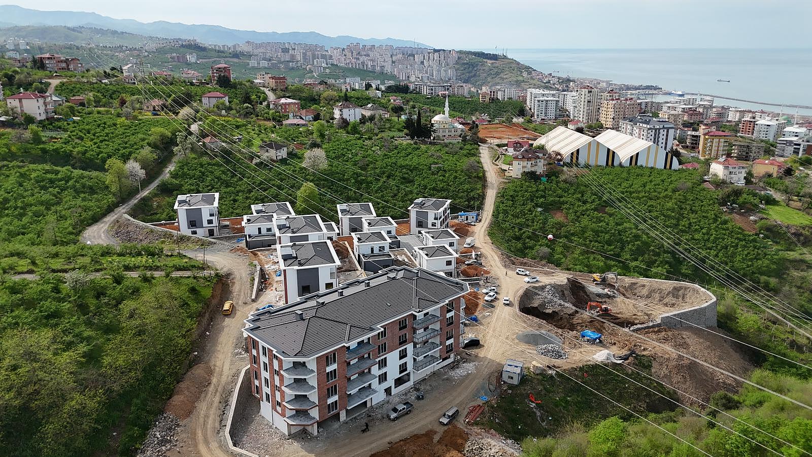 Trabzon Ortahisar'da Site İçinde Satılık Geniş Villalar
