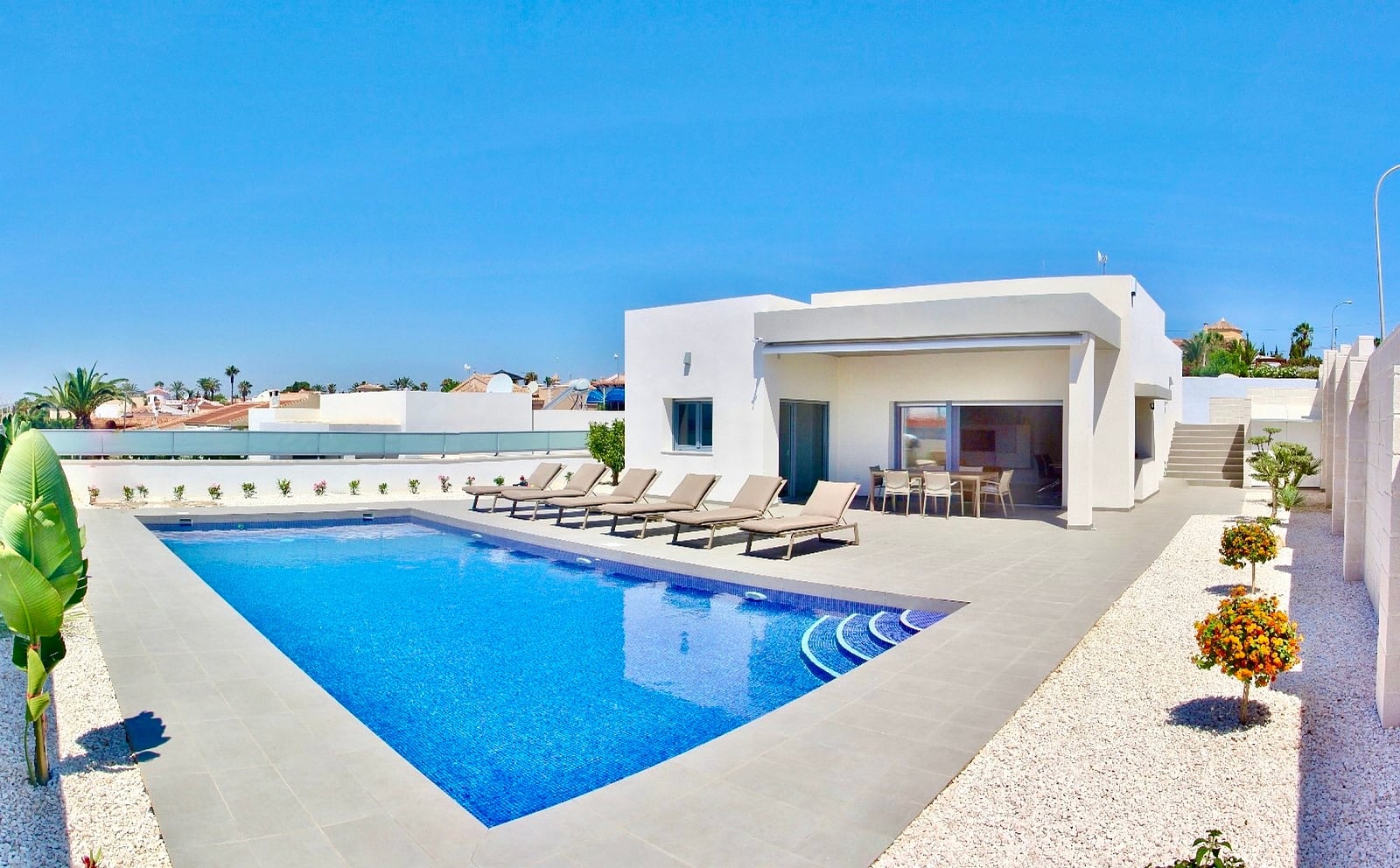3 Bedroom Single-Level Villas with Private Pool in Rojales