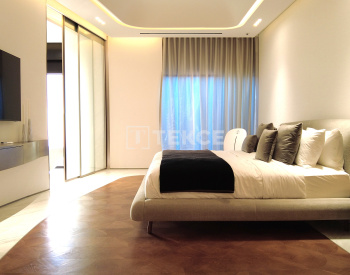 Ultra Luxury Apartments in Dubai's New Iconic Building