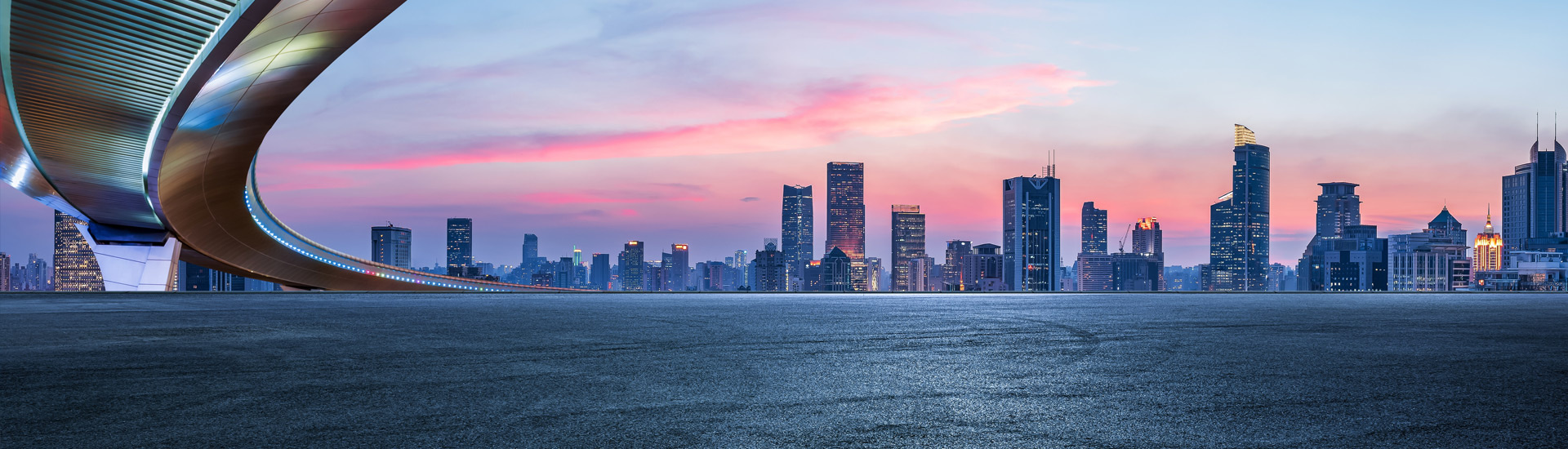 TEKCE | Wereldwijd vastgoedbedrijf